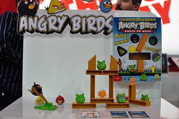 Mattel presenta set de juego de Andry Birds – Un Poco Geek